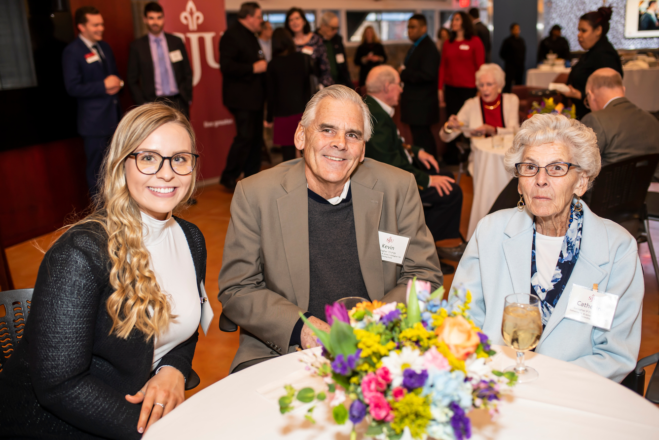 SJU Alumni Association - PHOTOS: Annual Scholarship Reception
